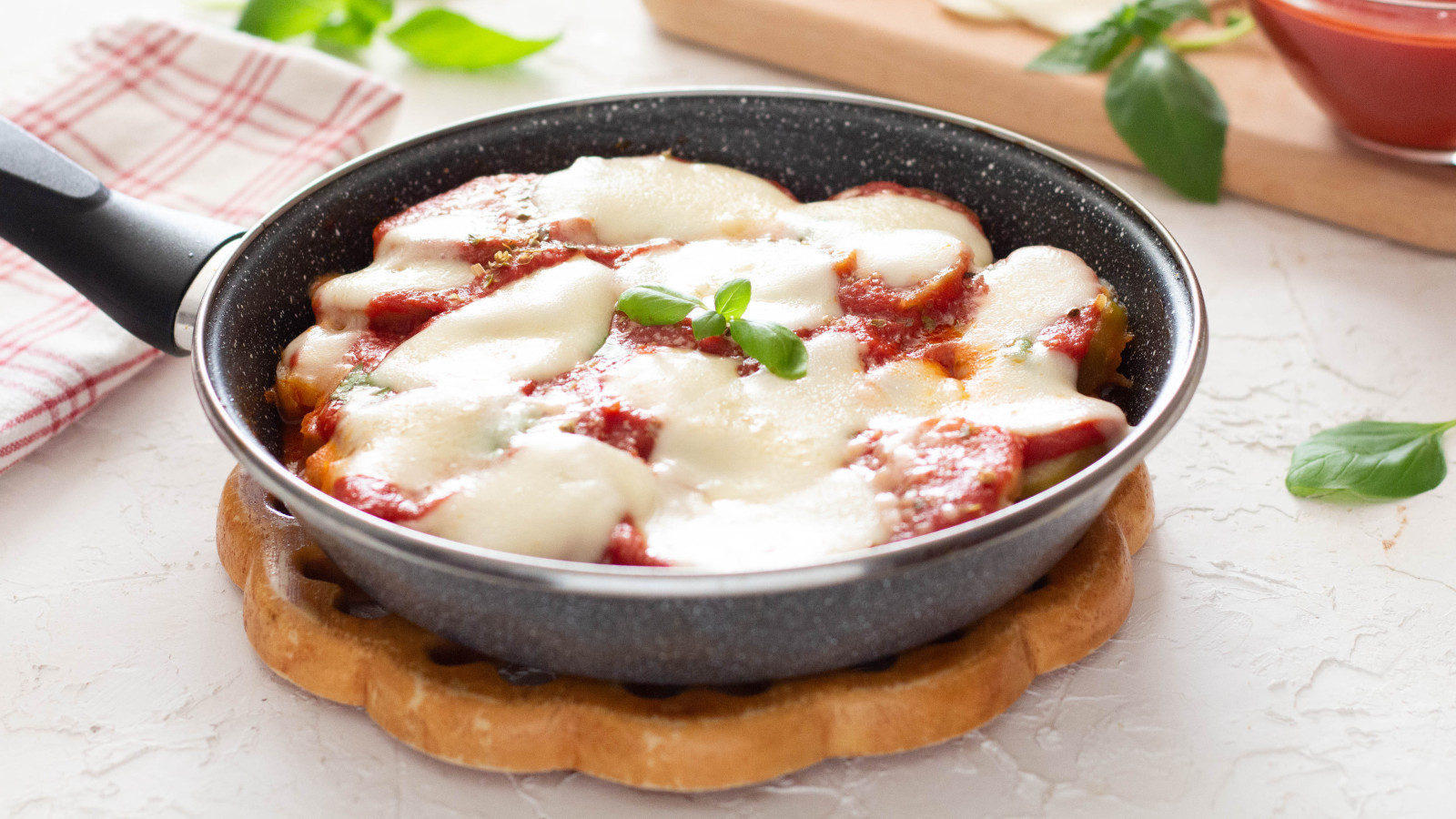 5 ricette in padella veloci e saporite, dai secondi della tradizione ...