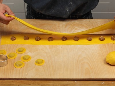 Anolini di carne parmensi: Ricetta Tipica Emilia-Romagna | Cookaround