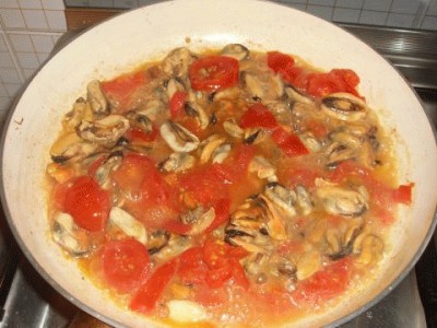 Spaghetti coi moscioli anconetani: le Vostre ricette | Cookaround