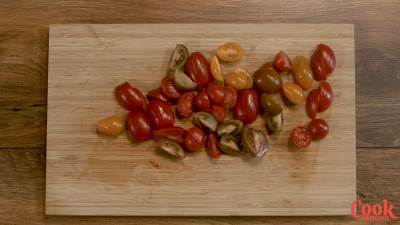 Spaghetti al pomodoro crudo: ricetta estiva | Cookaround