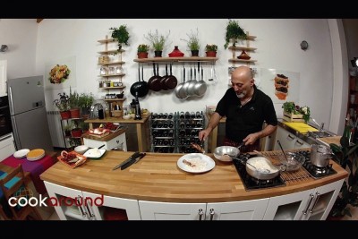 Risotto scampi e champagne: la ricetta perfetta | Cookaround