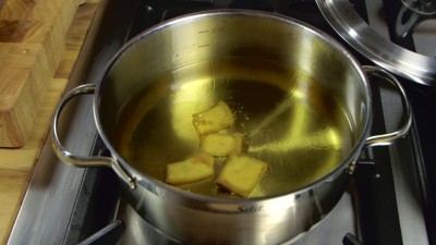 Cotenna di maiale fritta ricetta perfetta | Cookaround