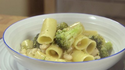Zitoni con broccoli e fagioli: ricetta invernale | Cookaround