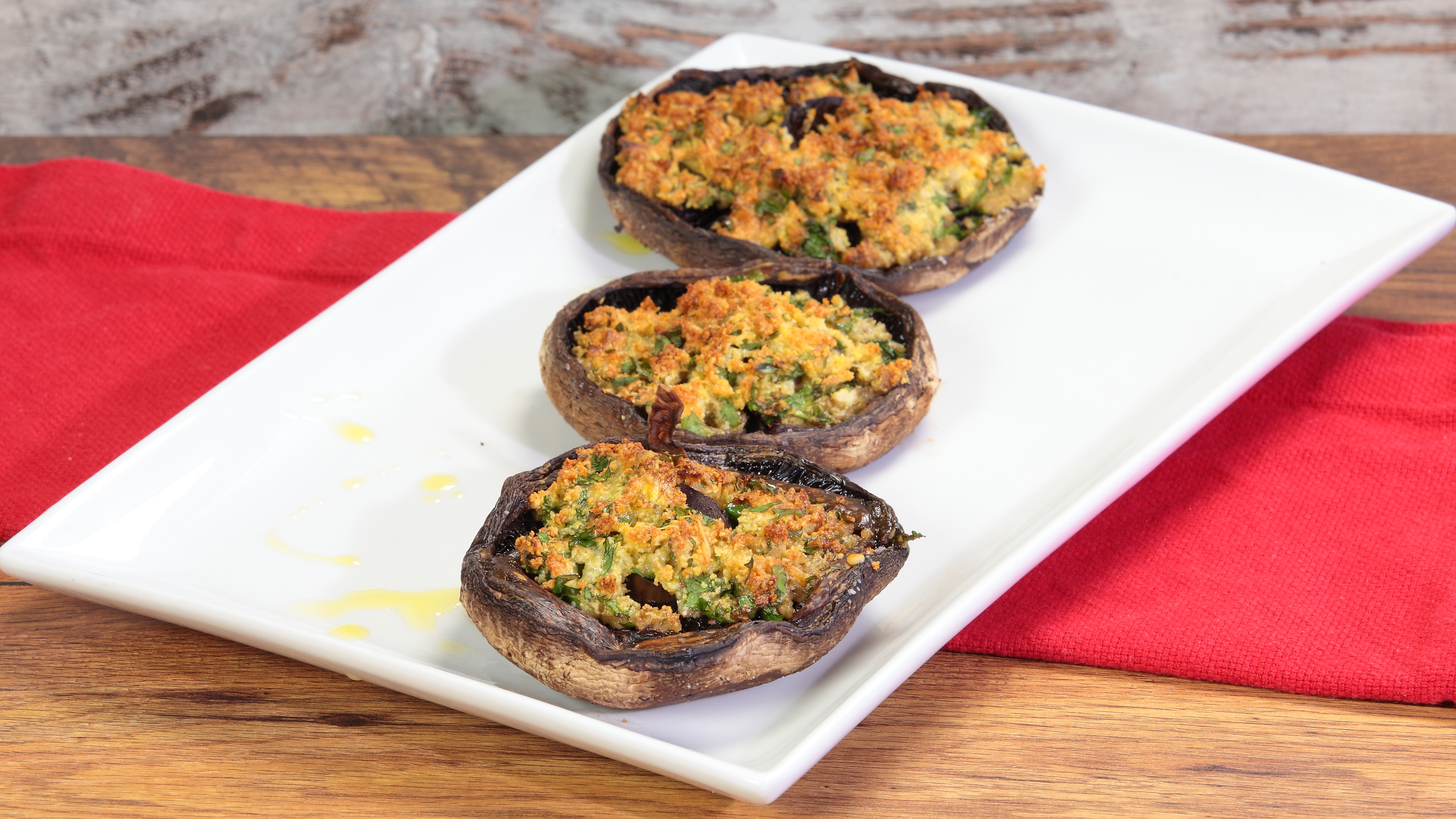 Funghi Ripieni Light: Ricetta Saporita con Verdure e Pangrattato ...