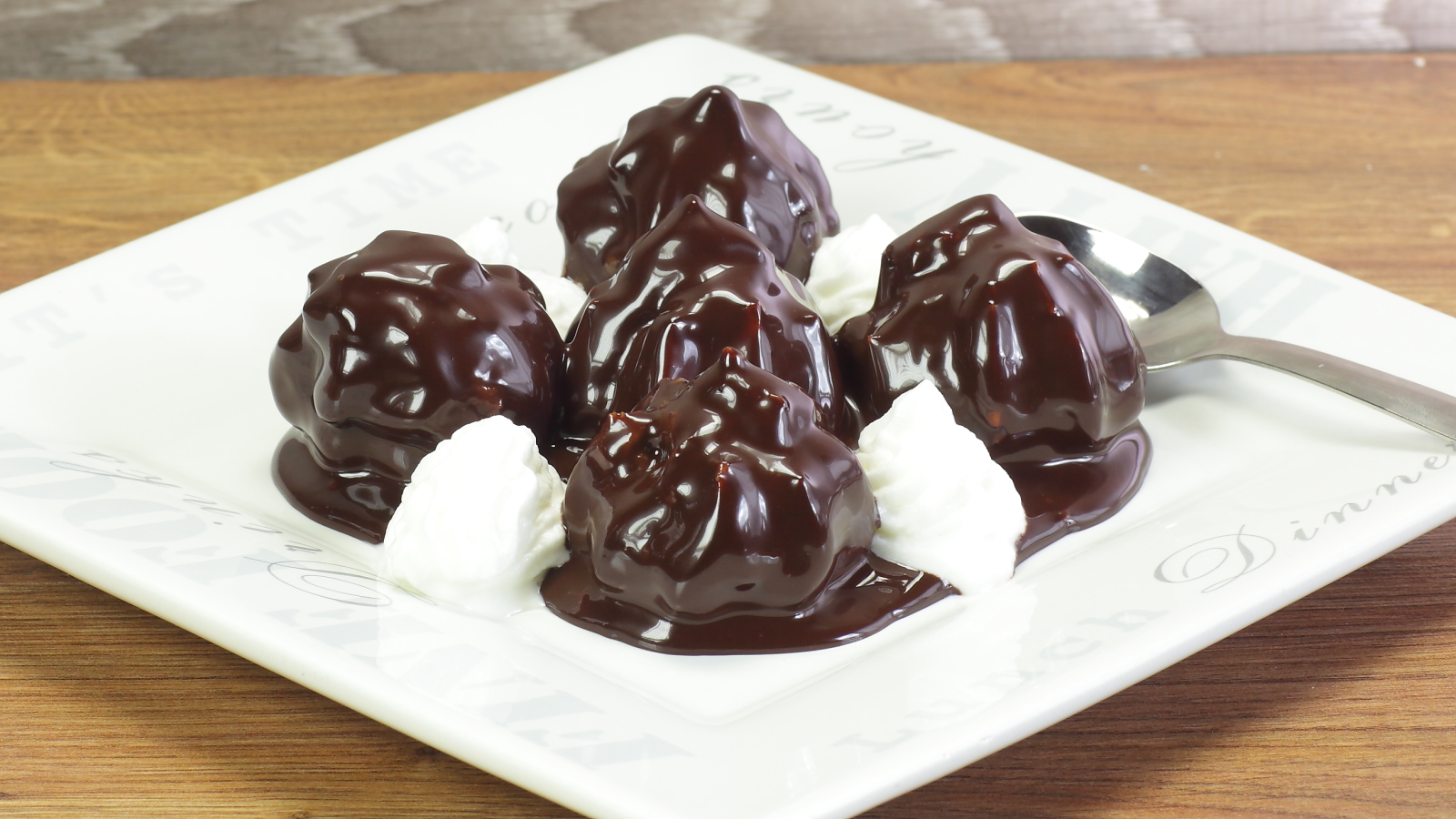 Profitterol: ricetta tradizionale e consigli per un dolce perfetto ...