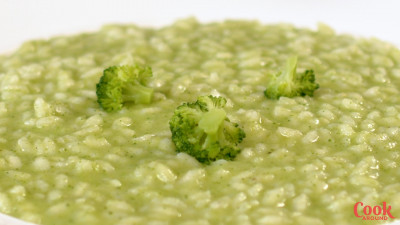 Risotto con crema di broccoli | Cookaround