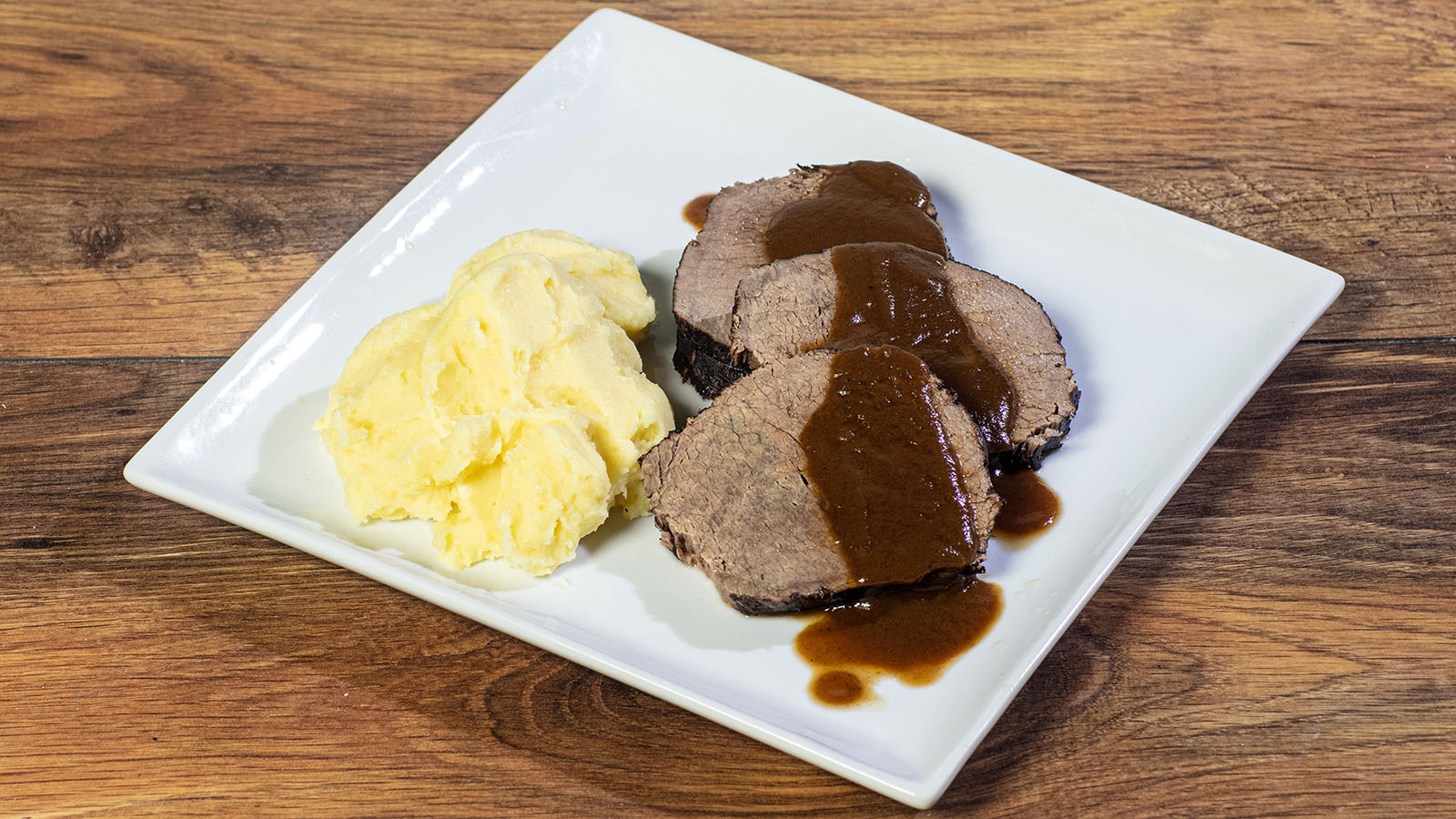 Brasato al Barolo | Cookaround