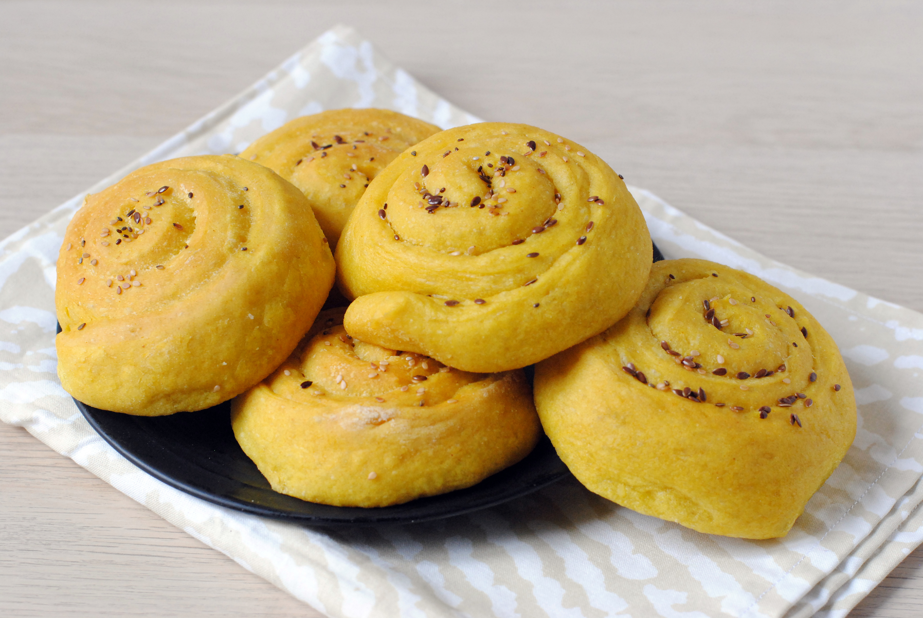 Pane fatto in casa: ricetta semplice e passo passo | Cookaround