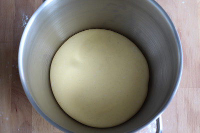 Brioche col tuppo, la ricetta della brioscia siciliana | Cookaround