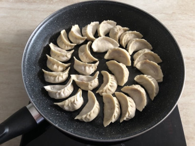 la ricetta perfetta dei Gyoza, i deliziosi ravioli giapponesi | Cookaround