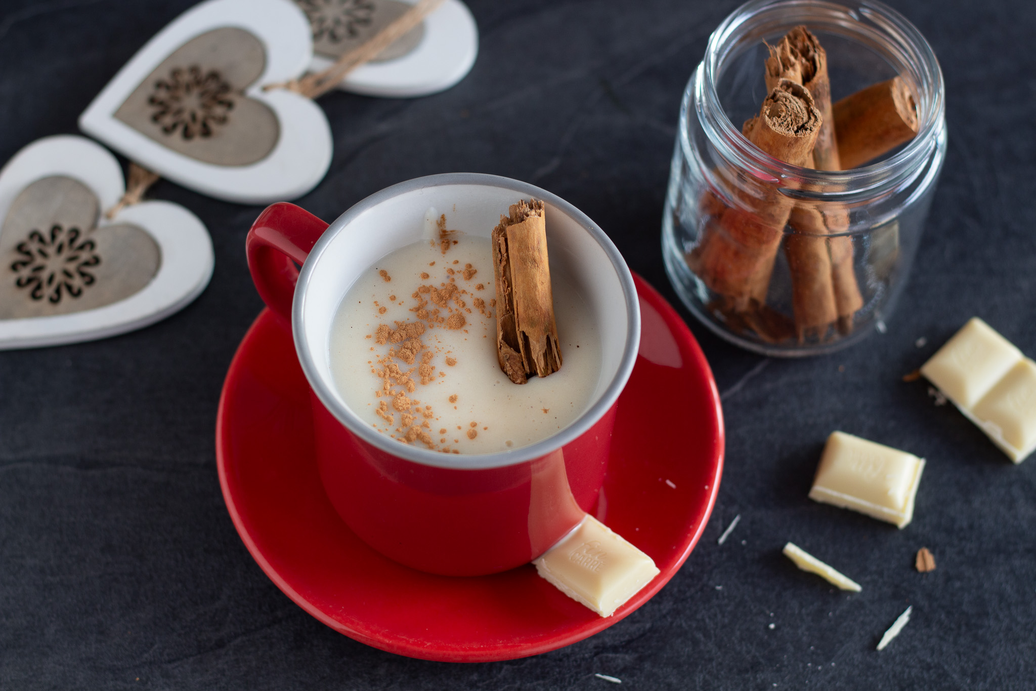 Cioccolata calda fatta in casa: ricetta densa al cioccolato fondente ...