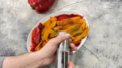 Peperoni Arrostiti: Ricetta Facile e Veloce al Forno e in Padella ...