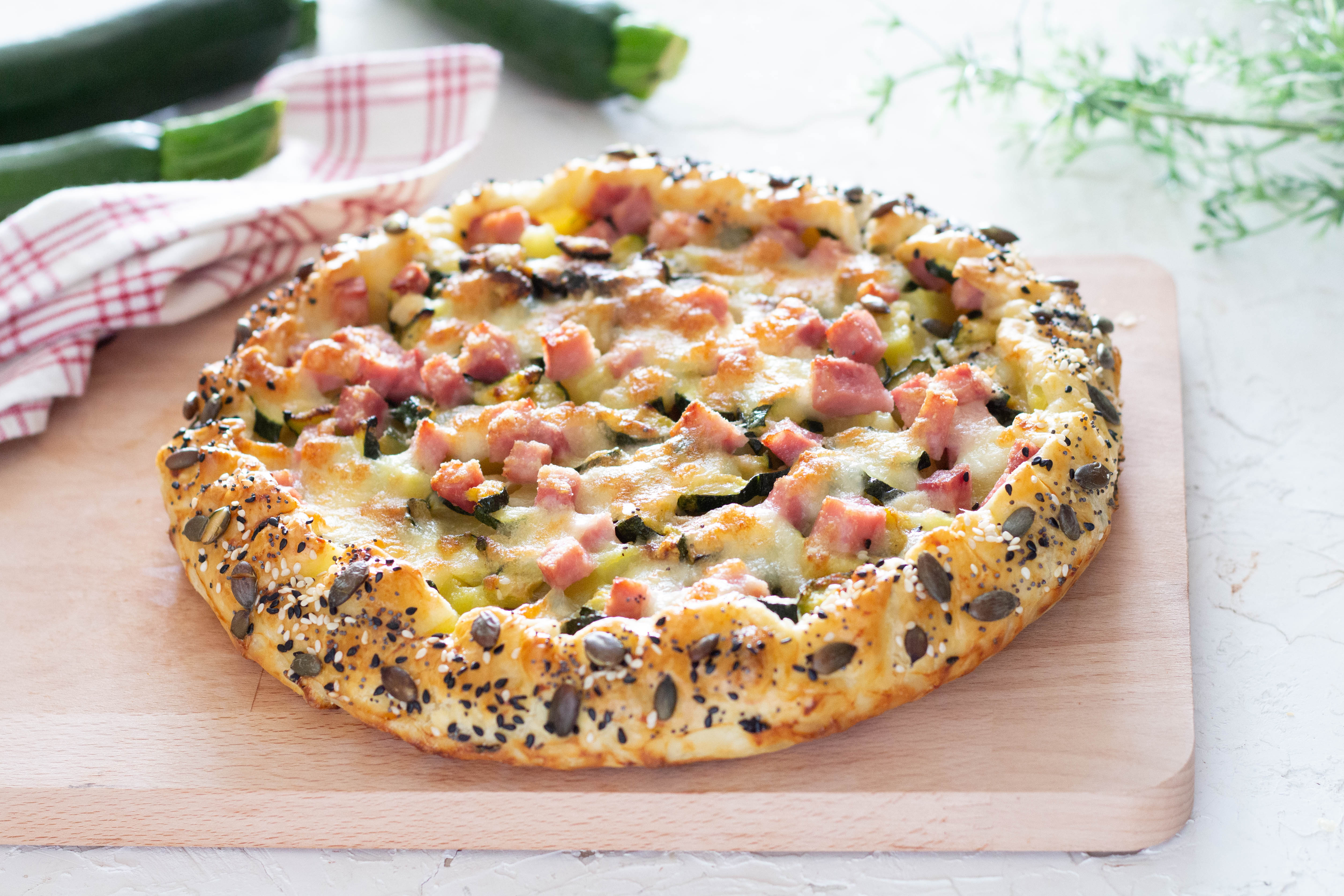 Torta Salata con Gamberetti e Zucchine: Ricetta Facile e Gustosa | Cookaround