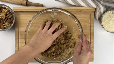 Pane di saba sardo: ricetta tradizionale con frutta secca e spezie ...