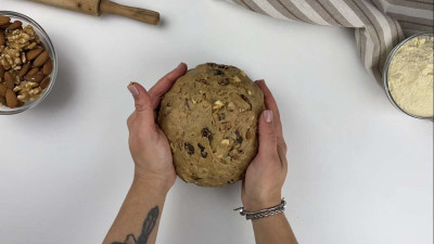 Pane di saba sardo: ricetta tradizionale con frutta secca e spezie ...