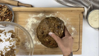 Pane di saba sardo: ricetta tradizionale con frutta secca e spezie ...
