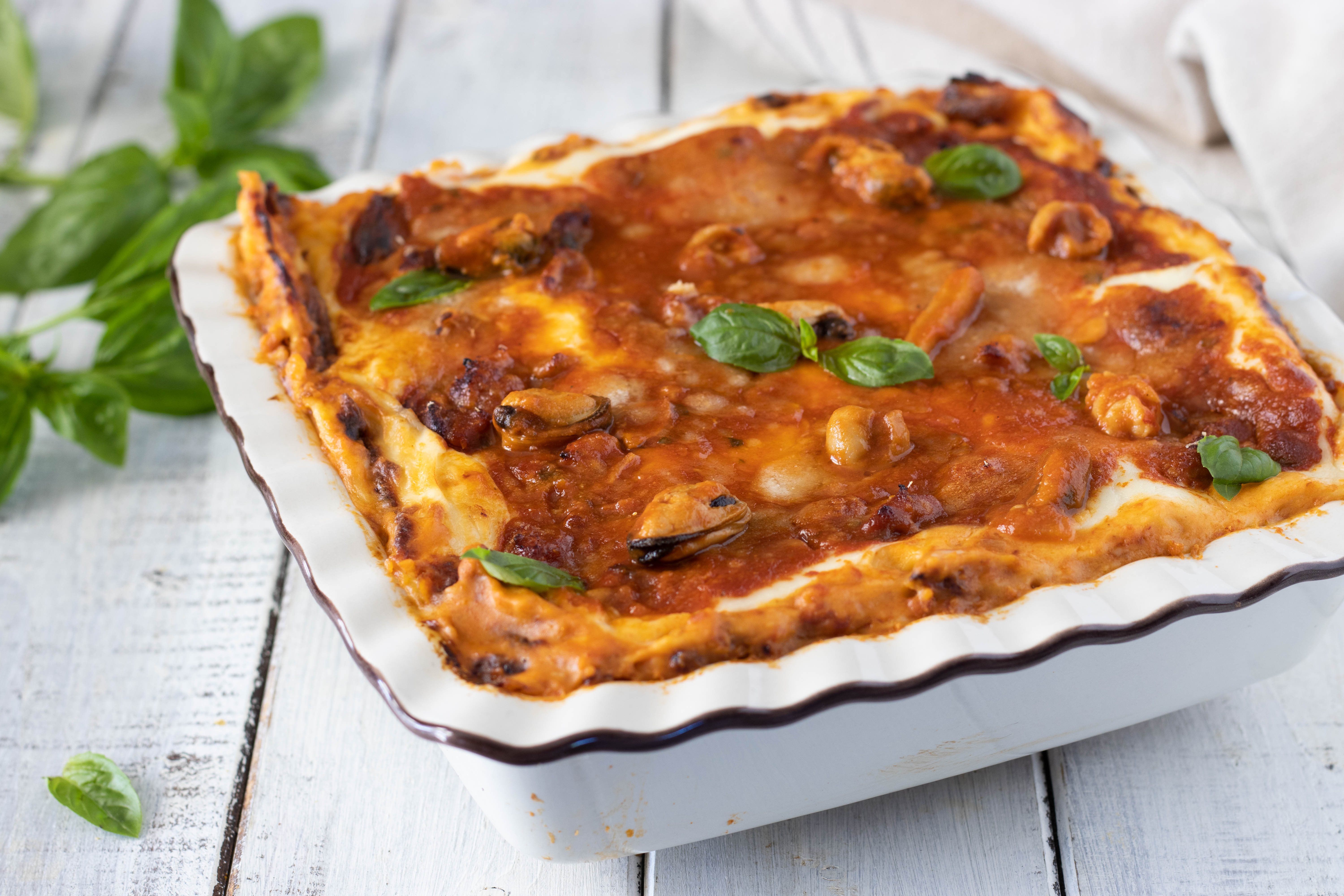 Lasagne di Pesce: Ricetta Delicata e Gustosa | Cookaround