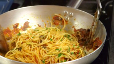 Spaghetti alla pizzaiola | Cookaround