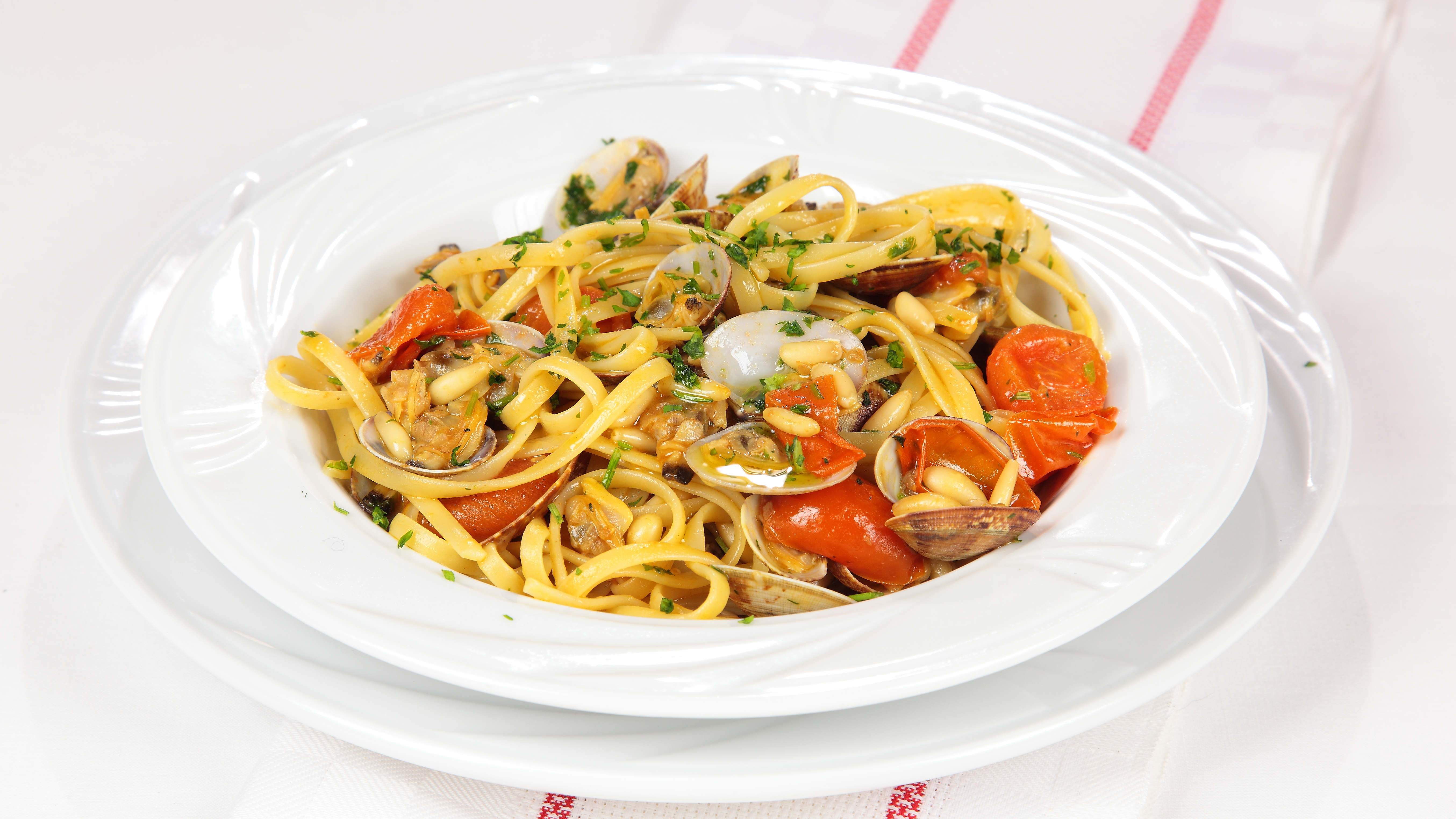 Spaghetti con pannocchie (o cicale di mare) | Cookaround