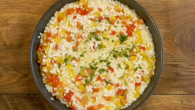 Risotto ai peperoni ricetta semplice | Cookaround