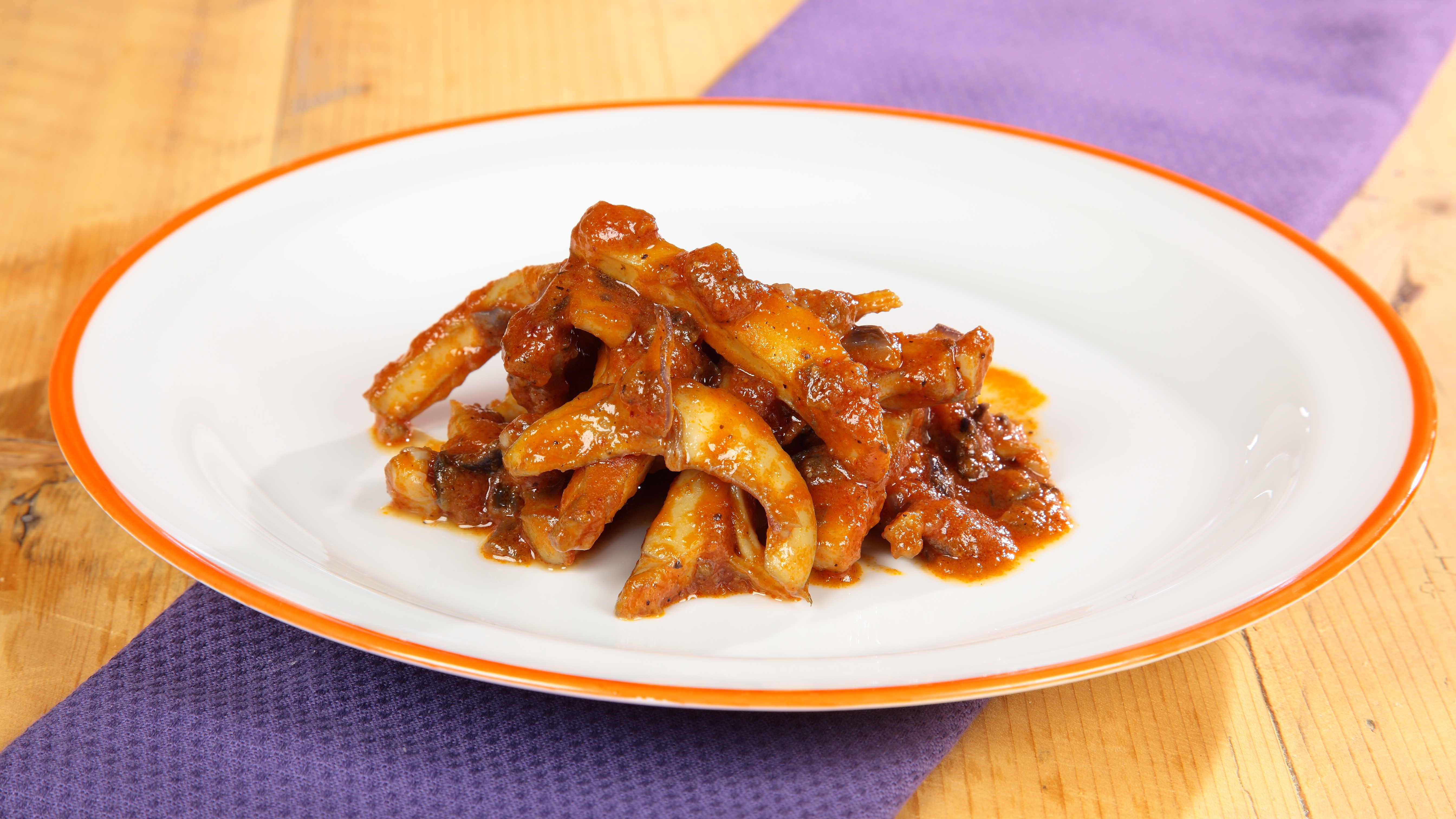 Seppie con sugo di pomodoro - Soupies yachnì | Cookaround