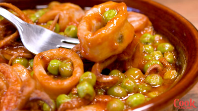 Calamari e piselli: ricetta infallibile | Cookaround