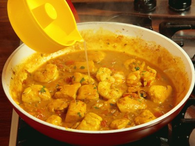 Curry malgascio di gamberi e pollo | Cookaround