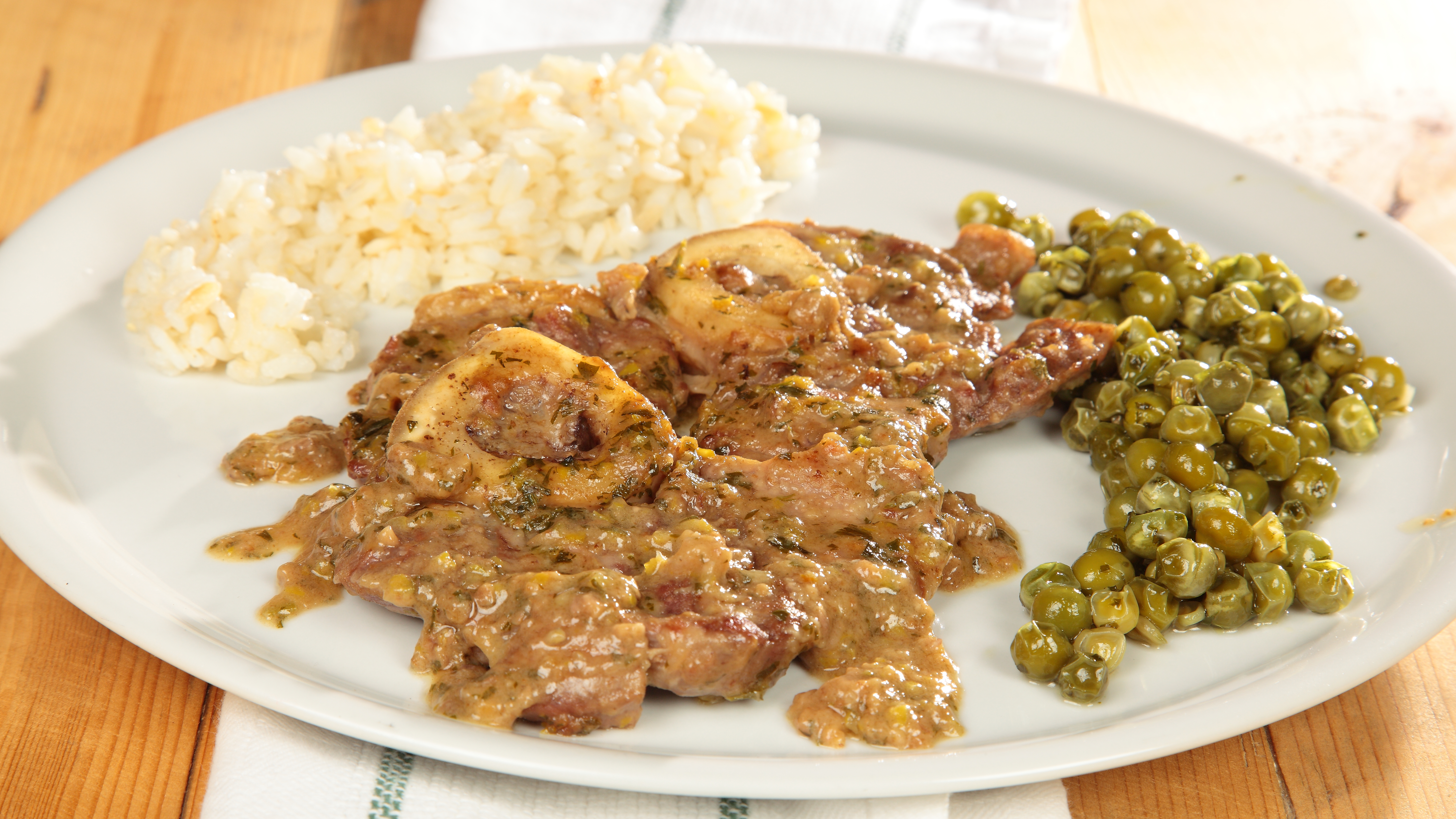 Ossibuchi di tacchino in gremolata: Ricette di Cookaround | Cookaround