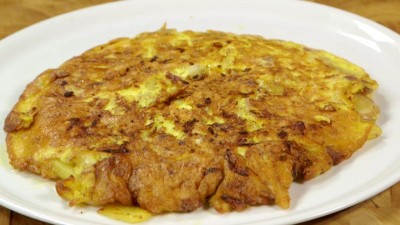 frittata con patate pancetta e cipolle | Cookaround