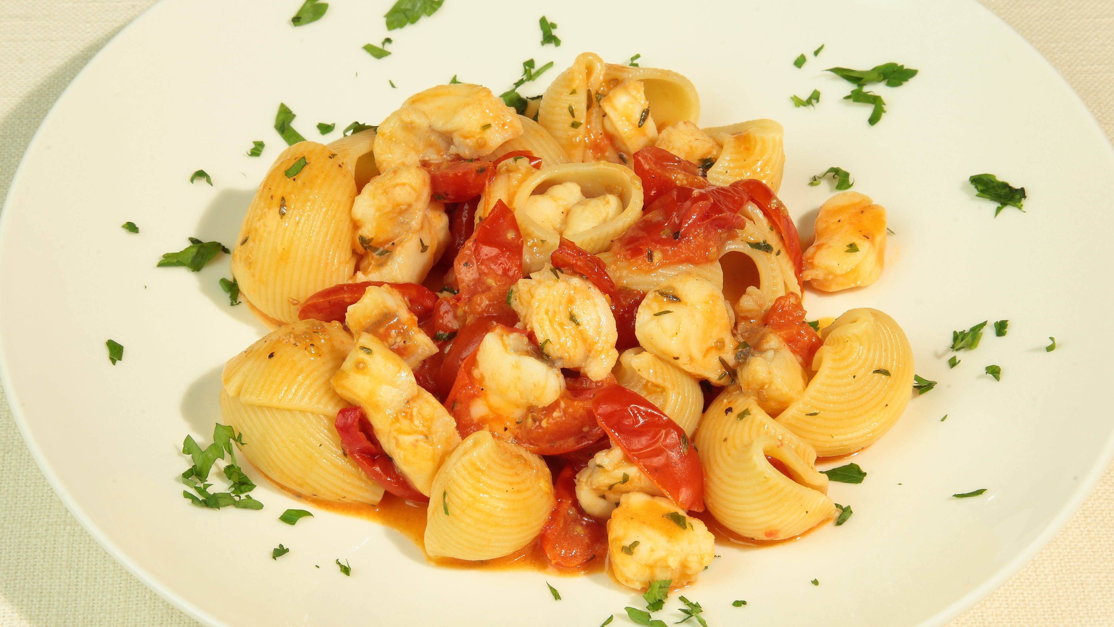 Conchiglioni alla parmigiana: Ricetta Tipica Campania | Cookaround